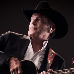 George Strait Guitar Lessons and Guitar Tabs