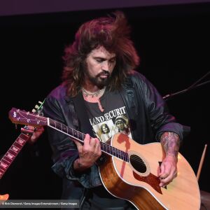 Billy Ray Cyrus Guitar Lessons and Guitar Tabs