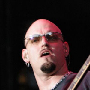 Fuel Guitar Lessons and Guitar Tabs