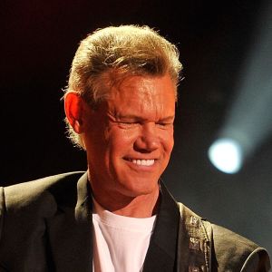 Randy Travis Guitar Lessons and Guitar Tabs