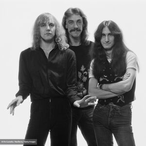 Rush Guitar Lessons and Guitar Tabs